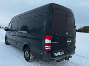 Black Mercedes-Benz Sprinter 2007 in Panevezys, with an engine capacity of 2.20 L and mileage of 300 thousand km for 3600 €, photo 3 on AUTOMOTO.COM.LV