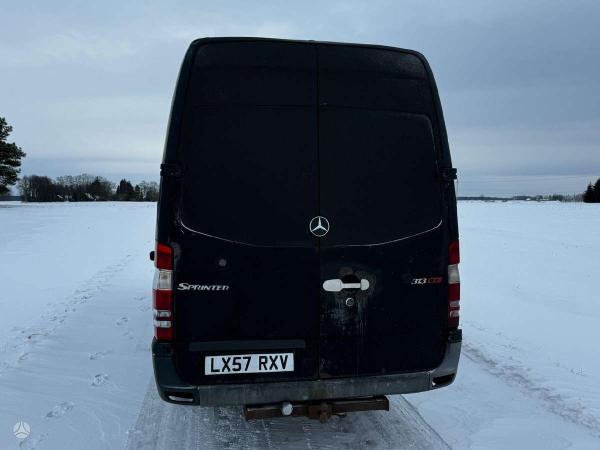 Black Mercedes-Benz Sprinter 2007 in Panevezys, with an engine capacity of 2.20 L and mileage of 300 thousand km for 3500 €, photo 3 on AUTOMOTO.COM.LV