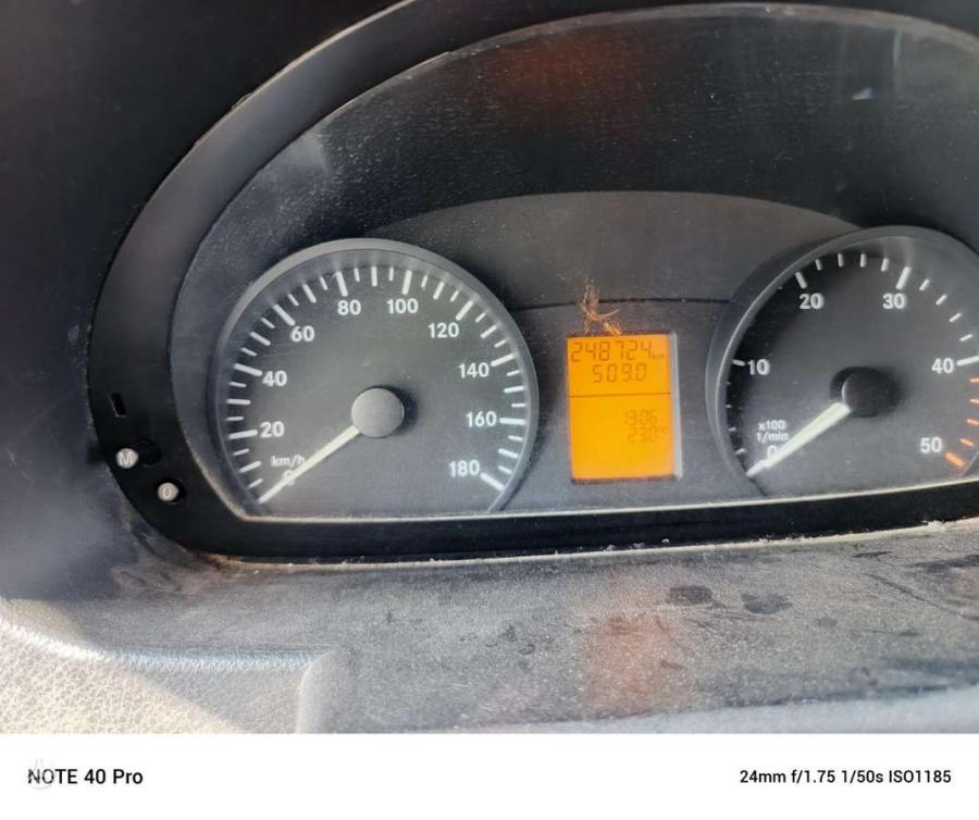 Melns Mercedes-Benz Sprinter 2007 Klaipėda, ar dzinēja tilpumu 2.70 L un nobraukumu 249 tūkst. km par 3999 €, foto 6 vietnē AUTOMOTO.COM.LV