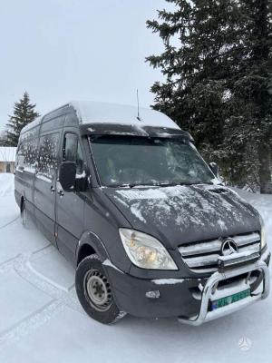 Black Mercedes-Benz Sprinter 2010 in Akmene, with an engine capacity of 0.00 L and mileage of 463 thousand km for 9922 €, photo 2 on AUTOMOTO.COM.LV