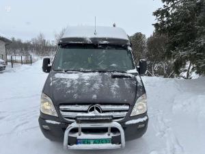 Black Mercedes-Benz Sprinter 2010 in Akmene, with an engine capacity of 0.00 L and mileage of 463 thousand km for 9922 €, photo 5 on AUTOMOTO.COM.LV