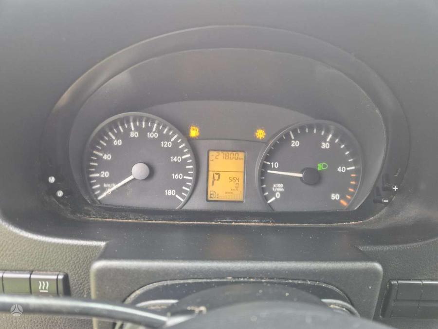 Black Mercedes-Benz Sprinter 2011 in Taurage, with an engine capacity of 2.20 L and mileage of 300 thousand km for 5500 €, photo 9 on AUTOMOTO.COM.LV