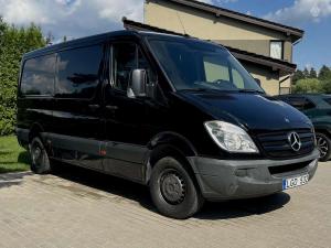 Melns Mercedes-Benz Sprinter 2012 Kauņa, ar dzinēja tilpumu 2.20 L un nobraukumu 209 tūkst. km par 6000 €, foto  vietnē AUTOMOTO.COM.LV