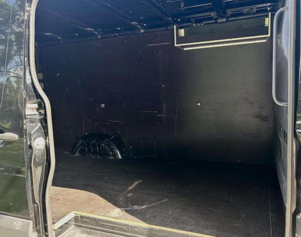 Melns Mercedes-Benz Sprinter 2012 Kauņa, ar dzinēja tilpumu 2.20 L un nobraukumu 209 tūkst. km par 6000 €, foto 8 vietnē AUTOMOTO.COM.LV
