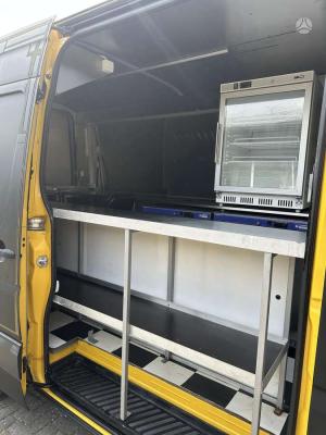 Black Mercedes-Benz Sprinter 2013 in Telschi, with an engine capacity of 2.14 L and mileage of 325 thousand km for 9000 €, photo 10 on AUTOMOTO.COM.LV