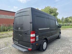 Black Mercedes-Benz Sprinter 2013 in Telschi, with an engine capacity of 2.14 L and mileage of 325 thousand km for 9000 €, photo 15 on AUTOMOTO.COM.LV