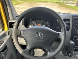 Black Mercedes-Benz Sprinter 2013 in Telschi, with an engine capacity of 2.14 L and mileage of 325 thousand km for 9000 €, photo 22 on AUTOMOTO.COM.LV