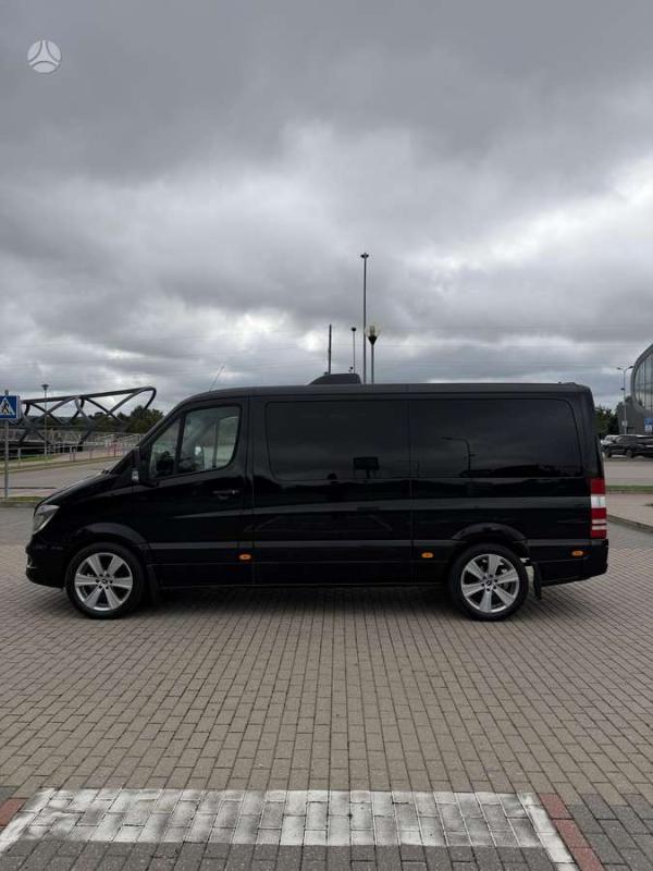 Mercedes-Benz Sprinter 2015 Jonava vietnÄ Melns Mercedes-Benz Sprinter 2015 Jonava, ar dzinÄja tilpumu 2.20 L un nobraukumu 326 tÅ«kst. km par 15500 ā¬, foto 9 vietnÄ AUTOMOTO.COM.LV