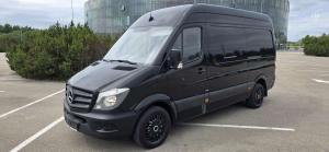Melns Mercedes-Benz Sprinter 2016 Šauļi, ar dzinēja tilpumu 2.15 L un nobraukumu 320 tūkst. km par 9650 €, foto  vietnē AUTOMOTO.COM.LV
