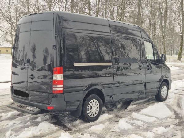 Melns Mercedes-Benz Sprinter 2017 Tauragė, ar dzinēja tilpumu 2.14 L un nobraukumu 321 tūkst. km par 7500 €, foto 5 vietnē AUTOMOTO.COM.LV