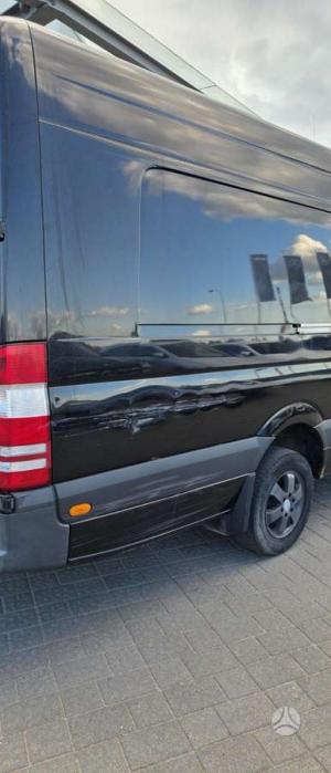 Melns Mercedes-Benz Sprinter 2017 Viļņa, ar dzinēja tilpumu 3.00 L un nobraukumu 250 tūkst. km par 10500 €, foto 5 vietnē AUTOMOTO.COM.LV