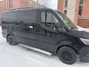 Black Mercedes-Benz Sprinter 2019 in Klaipeda, with an engine capacity of 2.14 L and mileage of 490 thousand km for 18800 €, photo 4 on AUTOMOTO.COM.LV