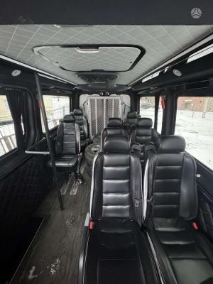 Black Mercedes-Benz Sprinter 2019 in Klaipeda, with an engine capacity of 2.14 L and mileage of 490 thousand km for 18800 €, photo 19 on AUTOMOTO.COM.LV