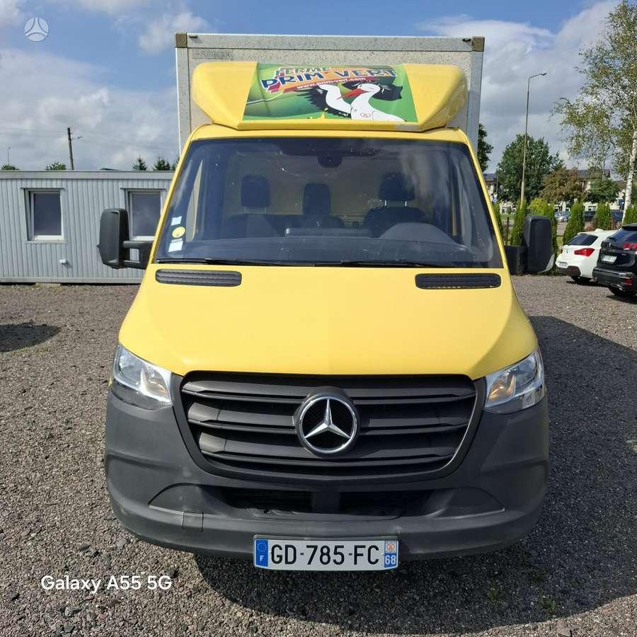 Black Mercedes-Benz Sprinter 2019 in Silale, with an engine capacity of 2.20 L and mileage of 231 thousand km for 16800 €, photo 5 on AUTOMOTO.COM.LV