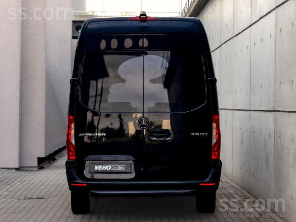 Black Mercedes-Benz Sprinter 2020 in Riga, with an engine capacity of 2.20 L and mileage of 79 thousand km for 39900 €, photo 5 on AUTOMOTO.COM.LV