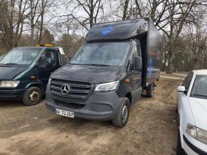 Black Mercedes-Benz Sprinter 2022 in Vilnius, with an engine capacity of 1.95 L and mileage of 244 thousand km for 14500 €, photo 1 on AUTOMOTO.COM.LV
