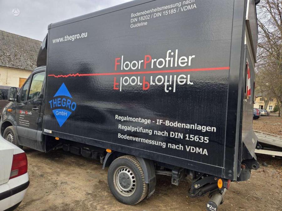 Black Mercedes-Benz Sprinter 2022 in Vilnius, with an engine capacity of 1.95 L and mileage of 244 thousand km for 14500 €, photo 4 on AUTOMOTO.COM.LV