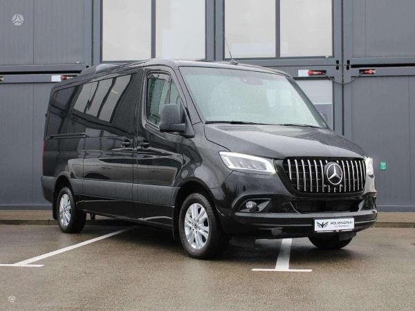 Melns Mercedes-Benz Sprinter 2023 Viļņa, ar dzinēja tilpumu 1.95 L un nobraukumu 68 tūkst. km par 52750 €, foto 2 vietnē AUTOMOTO.COM.LV