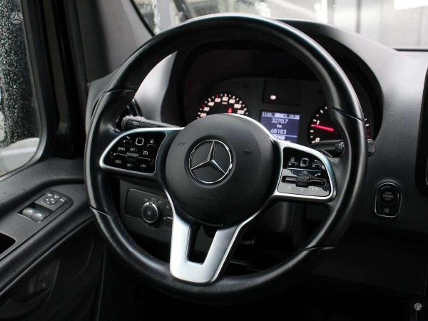 Melns Mercedes-Benz Sprinter 2023 Viļņa, ar dzinēja tilpumu 1.95 L un nobraukumu 68 tūkst. km par 52750 €, foto 7 vietnē AUTOMOTO.COM.LV