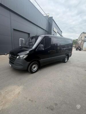 Black Mercedes-Benz Sprinter 2023 in Kaunas, with an engine capacity of 2.00 L and mileage of 201 thousand km for 44770 €, photo 7 on AUTOMOTO.COM.LV