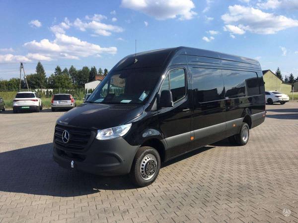 Melns Mercedes-Benz Sprinter 2025 Plungė, ar dzinēja tilpumu 1.95 L un nobraukumu 30 tūkst. km par 54000 €, foto 1 vietnē AUTOMOTO.COM.LV