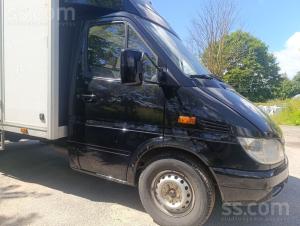 Black Mercedes-Benz Sprinter 2003 in Riga, with an engine capacity of 2.70 L and mileage of 472 thousand km for 7000 €, photo 9 on AUTOMOTO.COM.LV