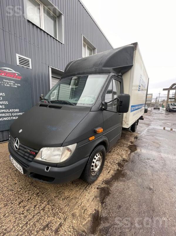 Black Mercedes-Benz Sprinter 2003 in Riga, with an engine capacity of 2.70 L and mileage of 370 thousand km for 3500 €, photo 1 on AUTOMOTO.COM.LV