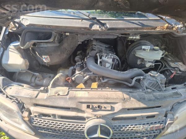 Melns Mercedes-Benz Sprinter 2005 Rīga, ar dzinēja tilpumu 2.20 L un nobraukumu 839 tūkst. km par 2300 €, foto 5 vietnē AUTOMOTO.COM.LV