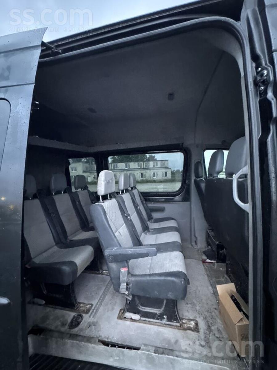 Melns Mercedes-Benz Sprinter 2007 Liepāja, ar dzinēja tilpumu 2.20 L un nobraukumu 0 tūkst. km par 3900 €, foto 4 vietnē AUTOMOTO.COM.LV