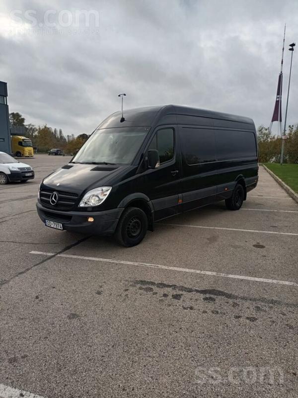 Black Mercedes-Benz Sprinter 2008 in Riga, with an engine capacity of 3.00 L and mileage of 368 thousand km for 11995 €, photo 1 on AUTOMOTO.COM.LV