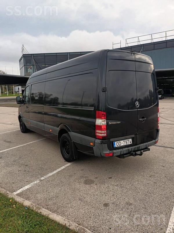 Black Mercedes-Benz Sprinter 2008 in Riga, with an engine capacity of 3.00 L and mileage of 368 thousand km for 11995 €, photo 4 on AUTOMOTO.COM.LV