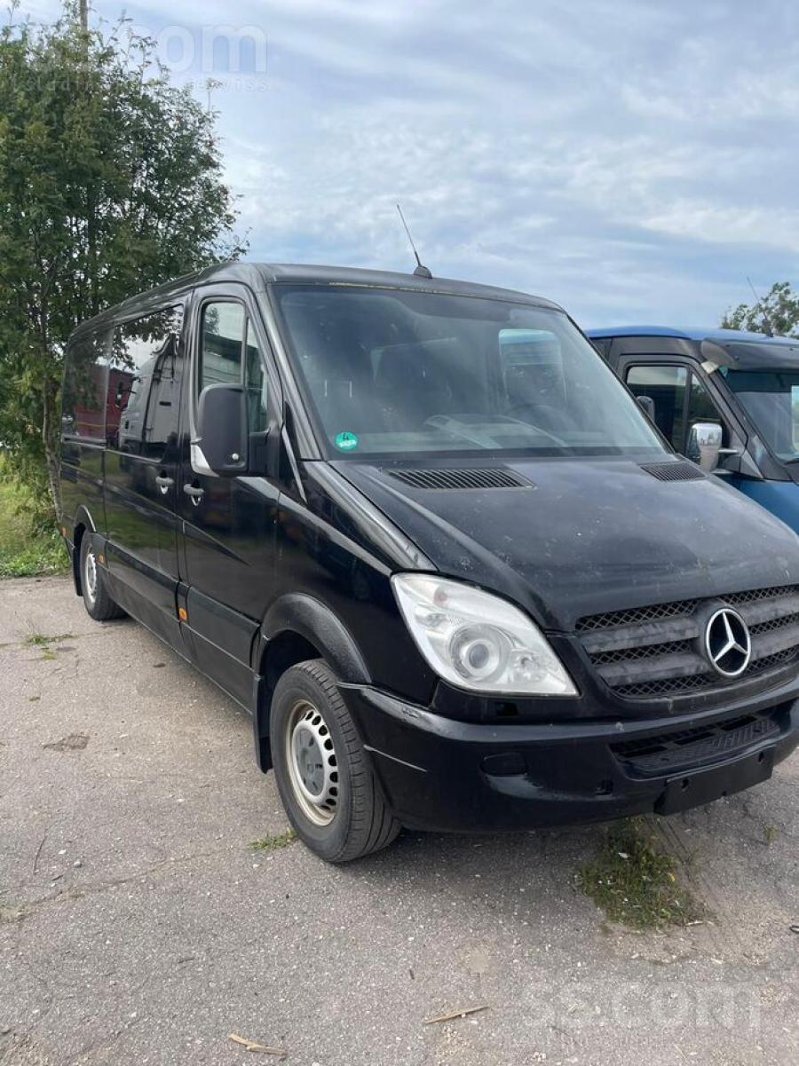 Melns Mercedes-Benz Sprinter 2010 Rīga, ar dzinēja tilpumu 3.00 L un nobraukumu 0 tūkst. km par 4900 €, foto 1 vietnē AUTOMOTO.COM.LV