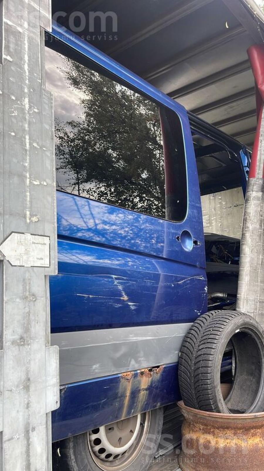 Melns Mercedes-Benz Sprinter 2010 Rīga, ar dzinēja tilpumu 3.00 L un nobraukumu 0 tūkst. km par 4900 €, foto 10 vietnē AUTOMOTO.COM.LV