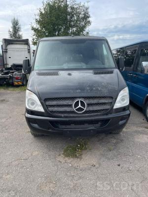 Melns Mercedes-Benz Sprinter 2010 Rīga, ar dzinēja tilpumu 3.00 L un nobraukumu 0 tūkst. km par 4900 €, foto 14 vietnē AUTOMOTO.COM.LV