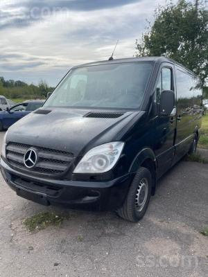 Melns Mercedes-Benz Sprinter 2010 Rīga, ar dzinēja tilpumu 3.00 L un nobraukumu 0 tūkst. km par 4900 €, foto 15 vietnē AUTOMOTO.COM.LV