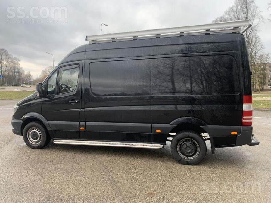 Black Mercedes-Benz Sprinter 2014 in Riga, with an engine capacity of 2.20 L and mileage of 360 thousand km for 11500 €, photo 6 on AUTOMOTO.COM.LV