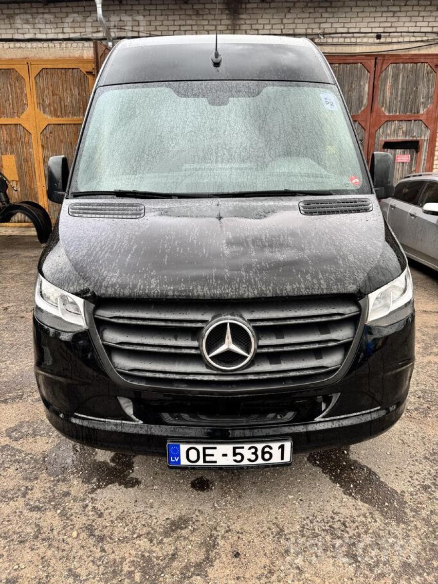 Black Mercedes-Benz Sprinter 2020 in Riga, with an engine capacity of 2.00 L and mileage of 78 thousand km for 41500 €, photo 5 on AUTOMOTO.COM.LV