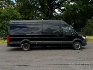 Melns Mercedes-Benz Sprinter 2020 Cēsis, ar dzinēja tilpumu 3.00 L un nobraukumu 408 tūkst. km par 24000 €, foto 4 vietnē AUTOMOTO.COM.LV