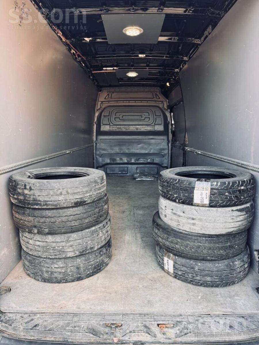 Melns Mercedes-Benz Sprinter 2020 Cēsis, ar dzinēja tilpumu 3.00 L un nobraukumu 408 tūkst. km par 24000 €, foto 11 vietnē AUTOMOTO.COM.LV
