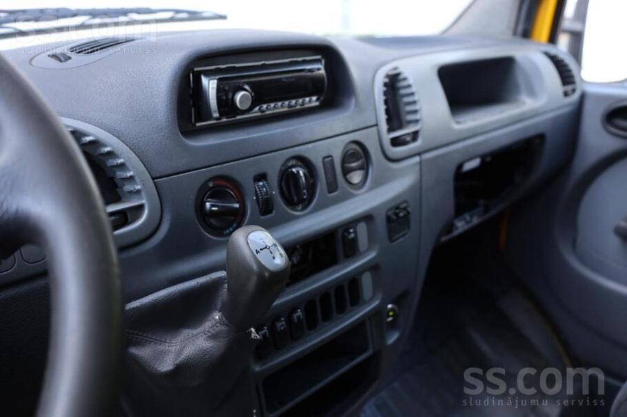 Melns Mercedes-Benz Sprinter 2001 Rīga, ar dzinēja tilpumu 2.20 L un nobraukumu 0 tūkst. km par 10995 €, foto 8 vietnē AUTOMOTO.COM.LV