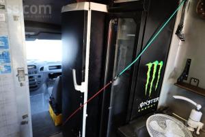 Melns Mercedes-Benz Sprinter 2001 Rīga, ar dzinēja tilpumu 2.20 L un nobraukumu 0 tūkst. km par 10995 €, foto 14 vietnē AUTOMOTO.COM.LV