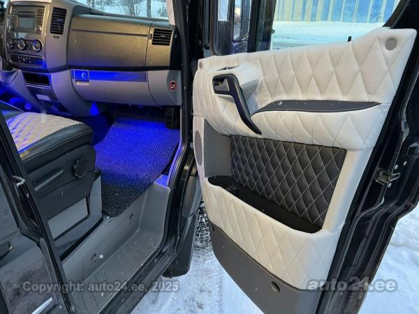 Melns Mercedes-Benz Sprinter 2011 Narva, ar dzinēja tilpumu 2.10 L un nobraukumu 0 tūkst. km par 38440 €, foto 11 vietnē AUTOMOTO.COM.LV