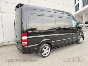 Black Mercedes-Benz Sprinter 2011 in Tallinn, with an engine capacity of 2.10 L and mileage of 454 thousand km for 23000 €, photo 5 on AUTOMOTO.COM.LV