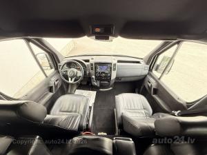 Black Mercedes-Benz Sprinter 2011 in Tallinn, with an engine capacity of 2.10 L and mileage of 454 thousand km for 23000 €, photo 12 on AUTOMOTO.COM.LV
