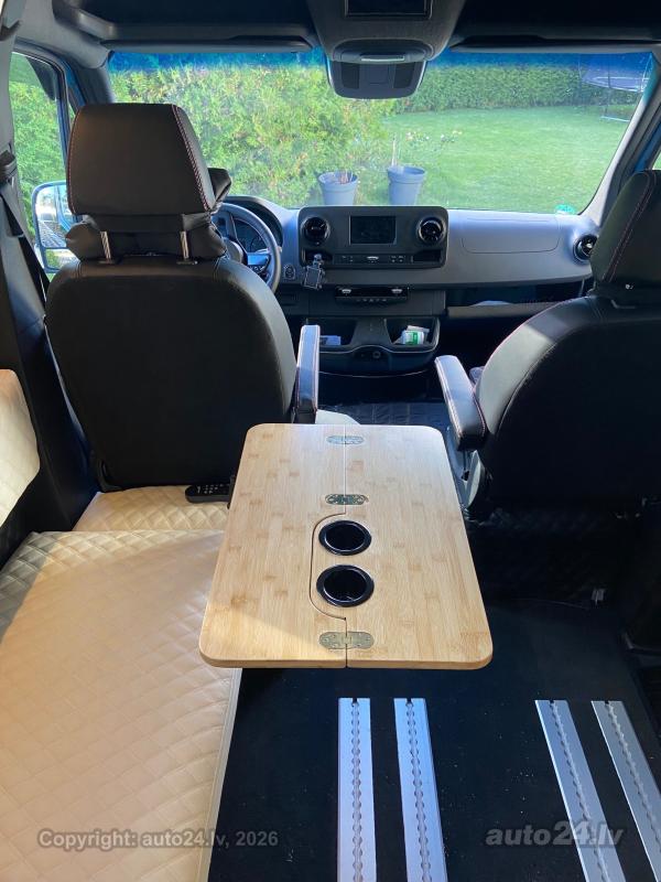 Black Mercedes-Benz Sprinter 2020 in Tallinn, with an engine capacity of 2.10 L and mileage of 41 thousand km for 58000 €, photo 8 on AUTOMOTO.COM.LV