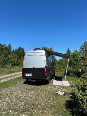 Melns Mercedes-Benz Sprinter 2020 Tallina, ar dzinēja tilpumu 2.10 L un nobraukumu 41 tūkst. km par 58000 €, foto 21 vietnē AUTOMOTO.COM.LV