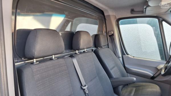 Melns Mercedes-Benz Sprinter 2017 Viļņa, ar dzinēja tilpumu 2.20 L un nobraukumu 194 tūkst. km par 18500 €, foto 9 vietnē AUTOMOTO.COM.LV