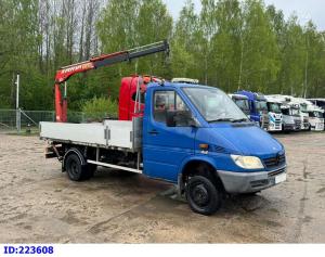 Zils Mercedes-Benz Sprinter 2003 Viļņa, ar dzinēja tilpumu 2.70 L un nobraukumu 300 tūkst. km par 12705 €, foto  vietnē AUTOMOTO.COM.LV