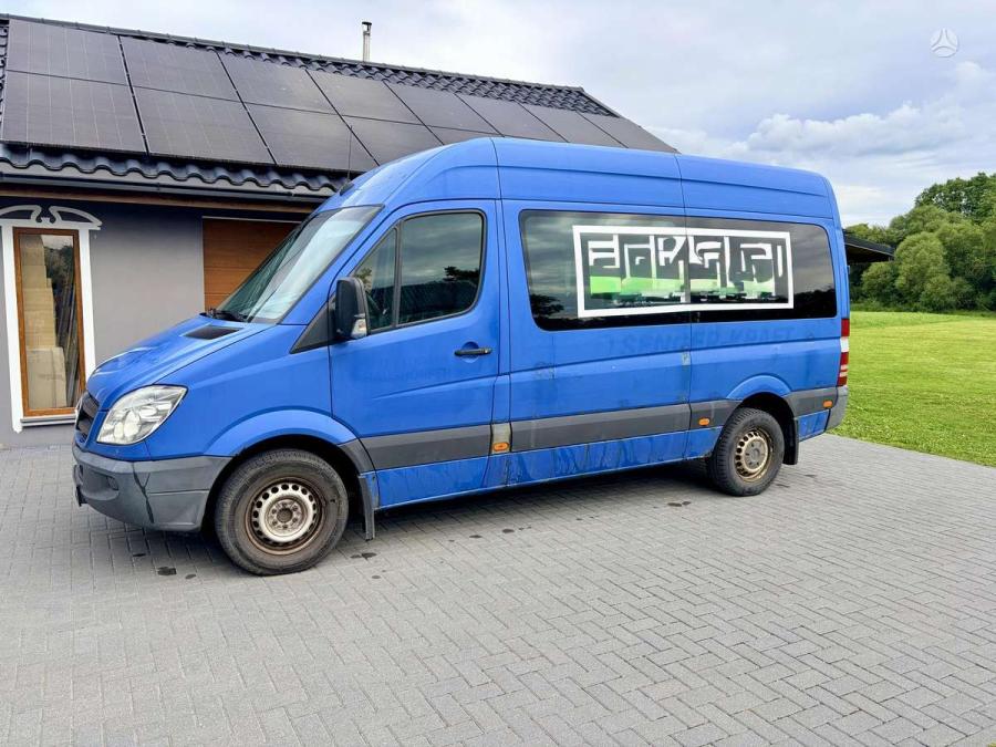 Blue Mercedes-Benz Sprinter 2010 in Rokiskis, with an engine capacity of 2.15 L and mileage of 537 thousand km for 3200 €, photo 3 on AUTOMOTO.COM.LV