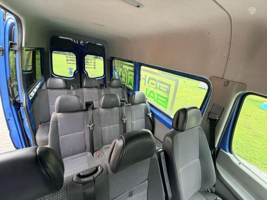 Blue Mercedes-Benz Sprinter 2010 in Rokiskis, with an engine capacity of 2.15 L and mileage of 537 thousand km for 3200 €, photo 7 on AUTOMOTO.COM.LV